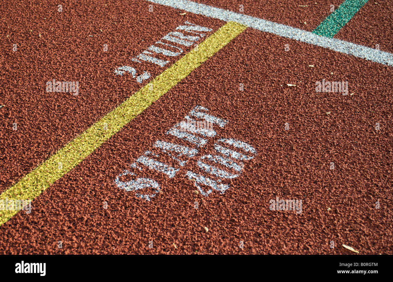 Track and field start line 400 Stock Photo - Alamy