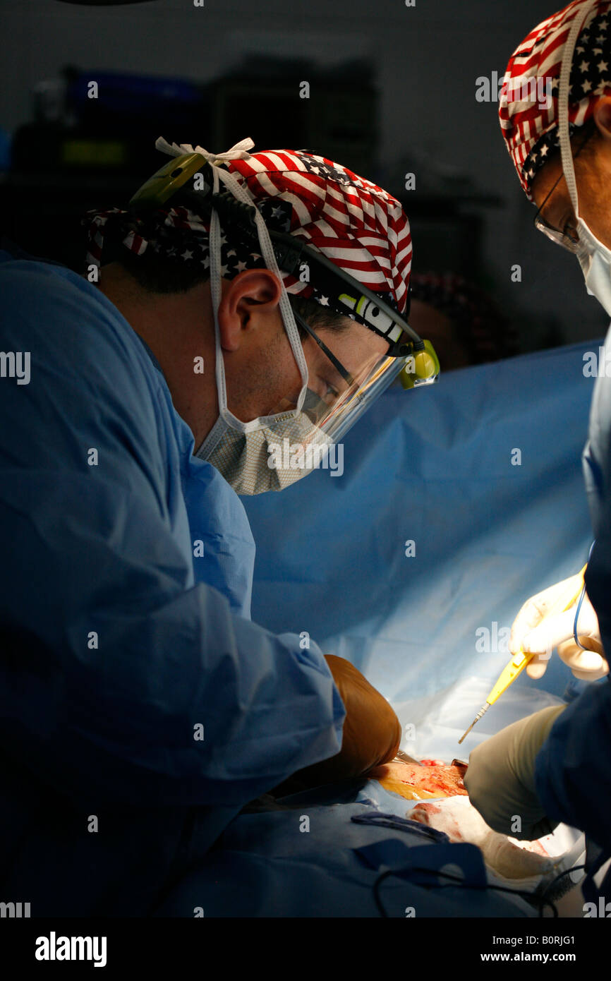 Hospital surgical operation hi-res stock photography and images - Alamy
