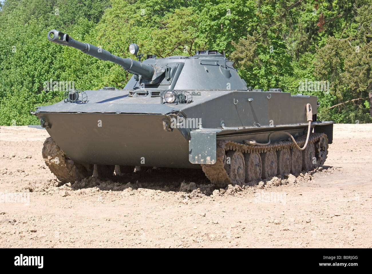 Amphibious tank hi-res stock photography and images - Alamy