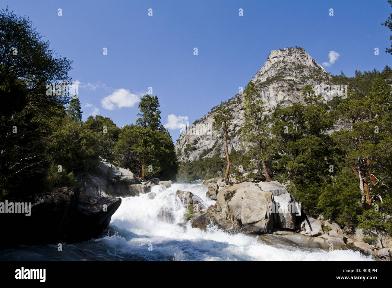 Mist falls kings canyon hi-res stock photography and images - Alamy