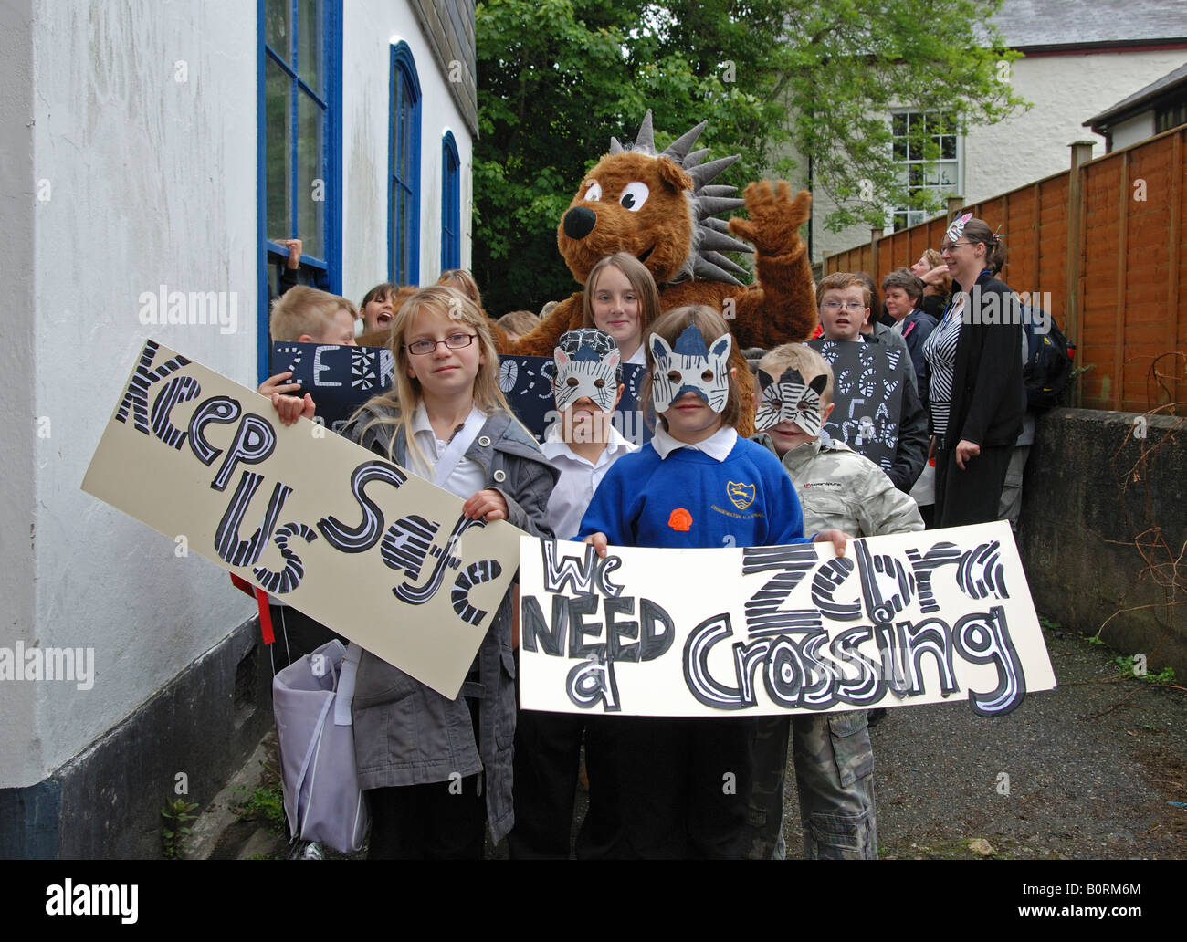 School children protesting hi-res stock photography and images - Alamy