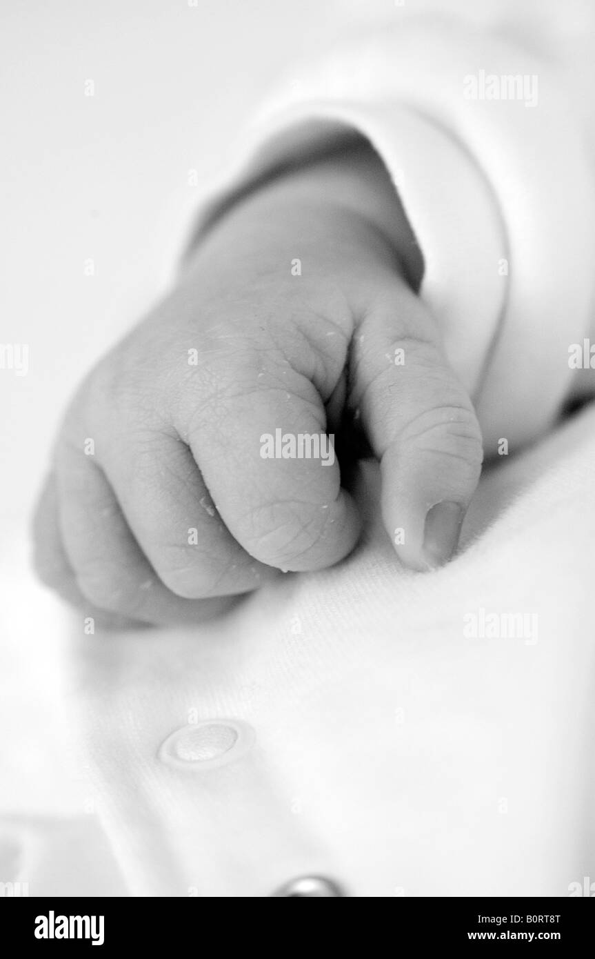 small baby hand babies tiny fingers newborn Stock Photo - Alamy