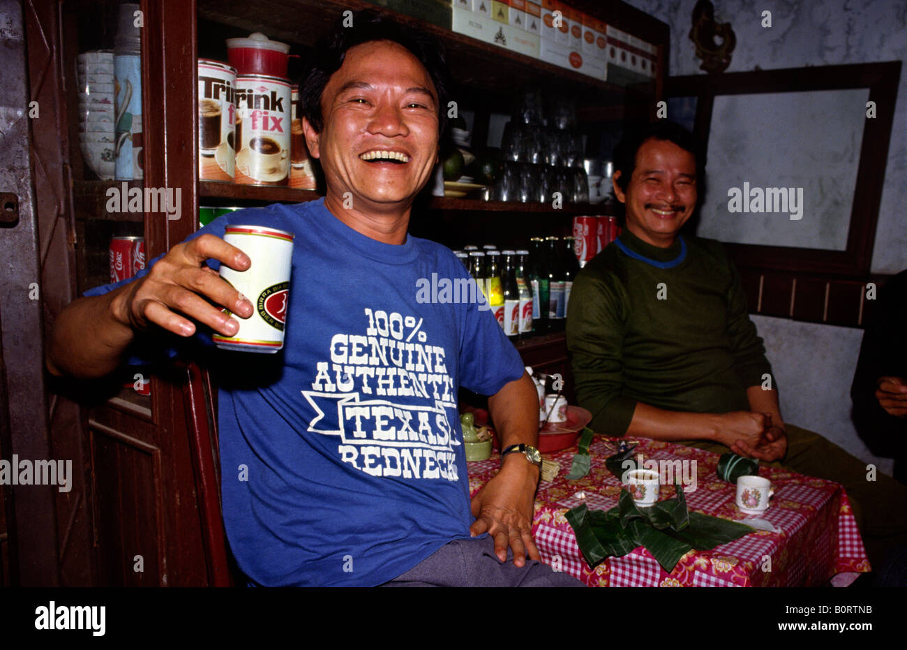 Redneck bar hi-res stock photography and images - Alamy