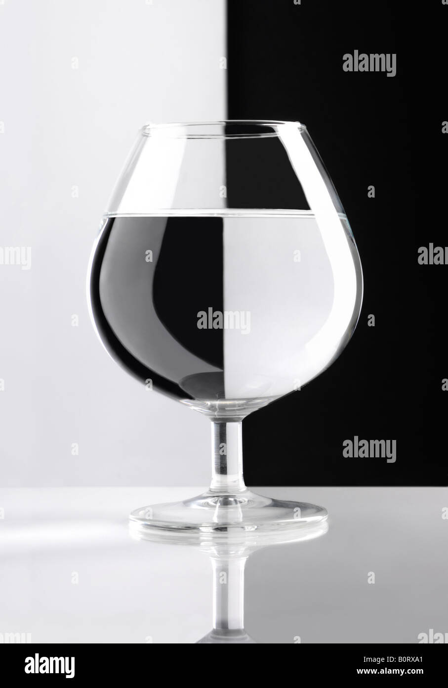 Glass refraction abstract hi-res stock photography and images - Alamy