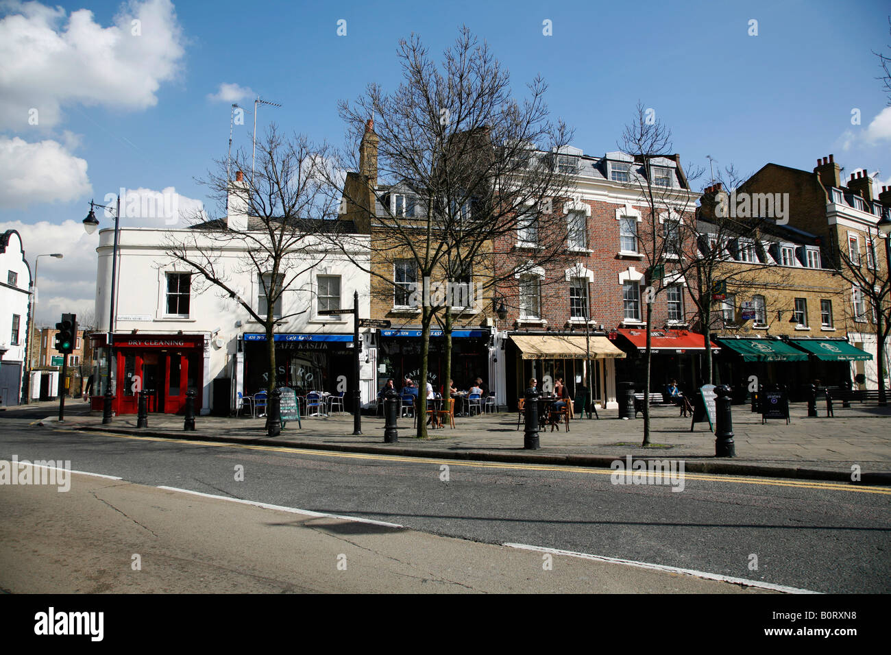 Battersea Square in Battersea, London Stock Photo - Alamy