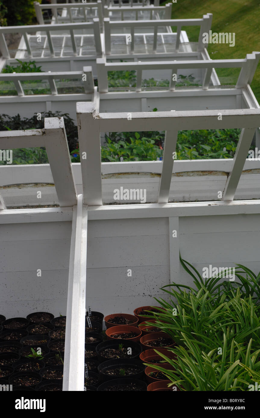 Whote line hi-res stock photography and images - Alamy