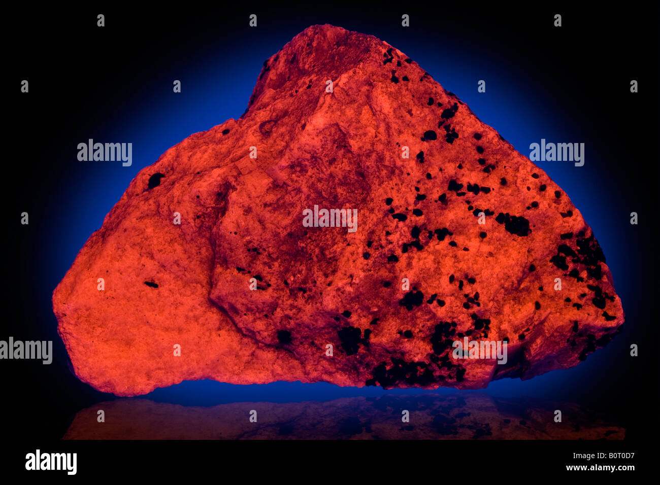 Fluorescent mineral mines hi-res stock photography and images - Alamy