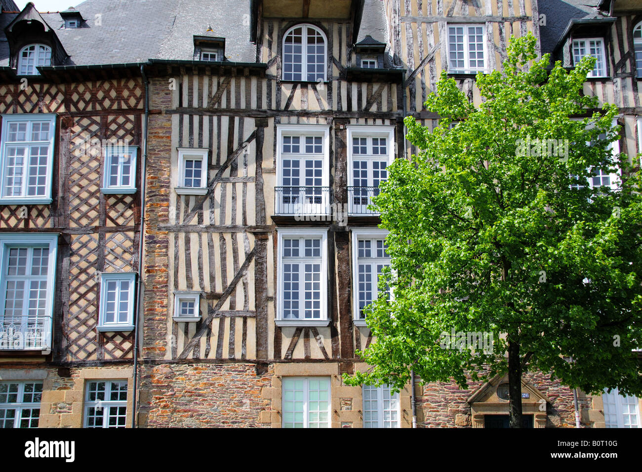 Medieval houses in the old centre of Rennes Brittany France Stock Photo ...