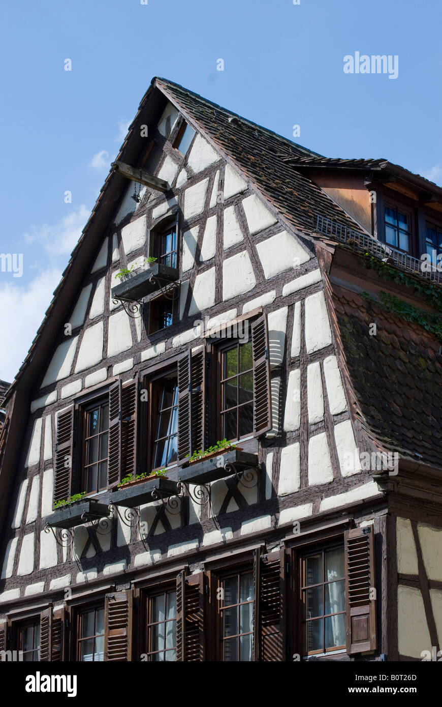 Half timber framing architecture hi-res stock photography and images ...