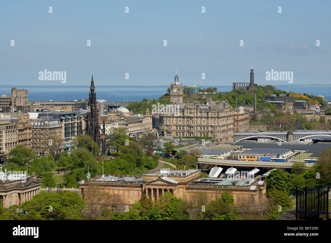 Balmoral castle aerial hi-res stock photography and images - Alamy