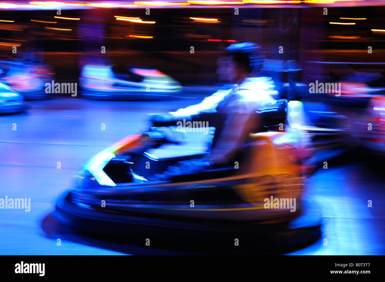 Bumper car fairground hi-res stock photography and images - Alamy