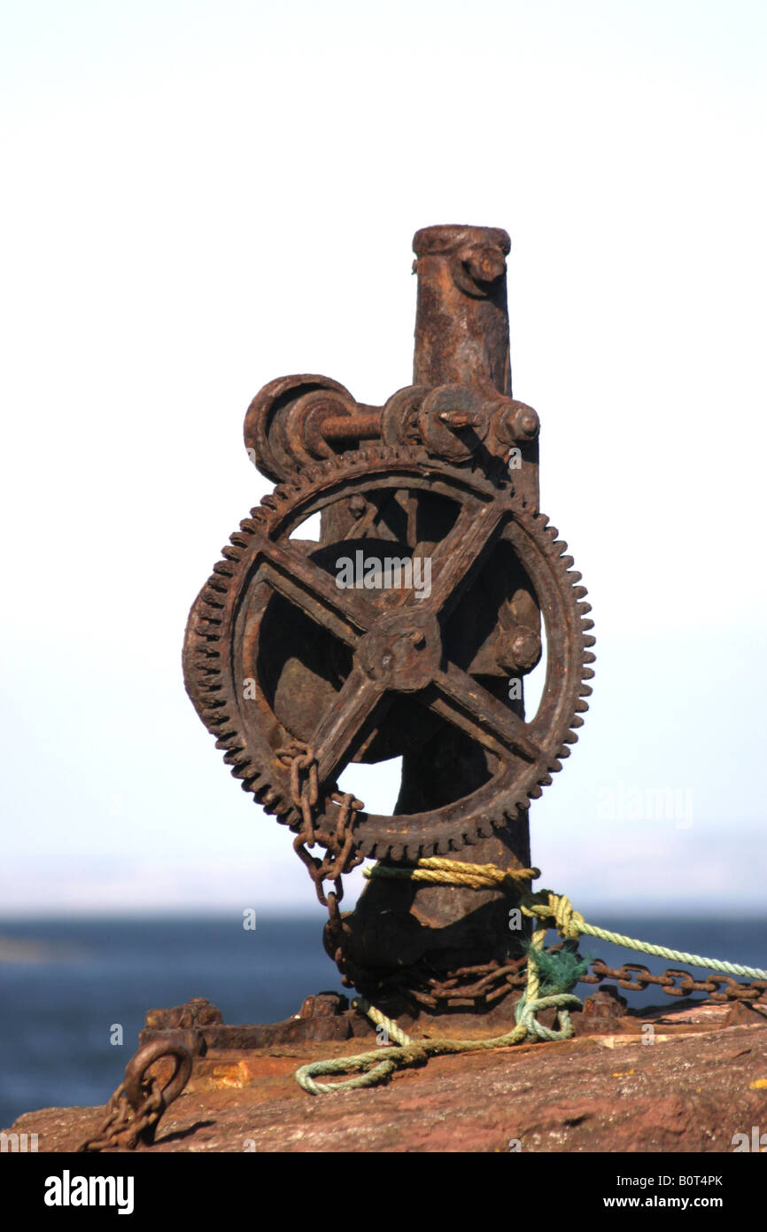 Hauling winch hi-res stock photography and images - Alamy