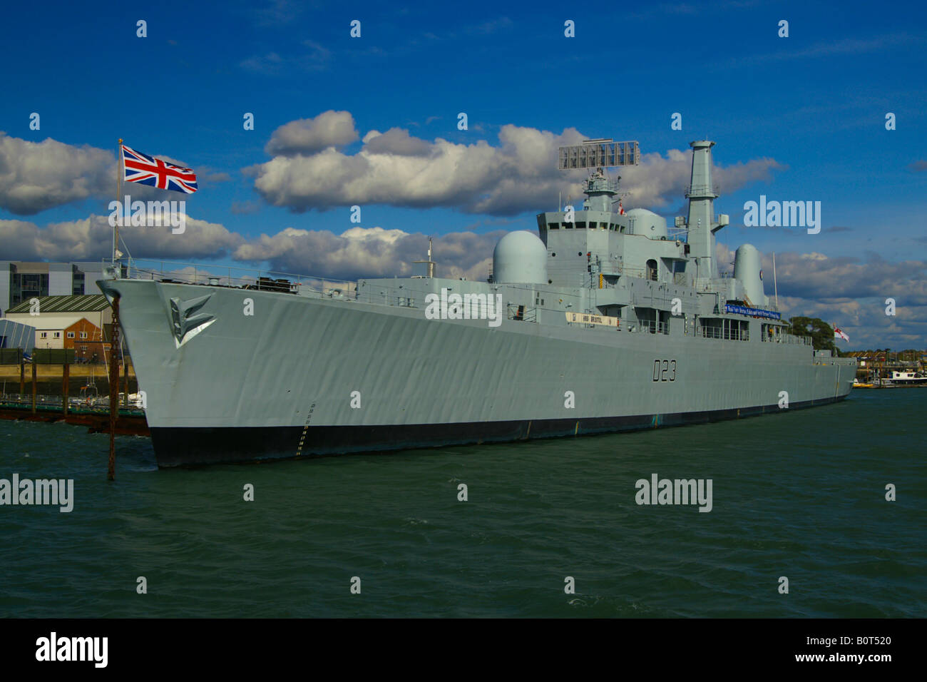 Hms bristol hi-res stock photography and images - Alamy
