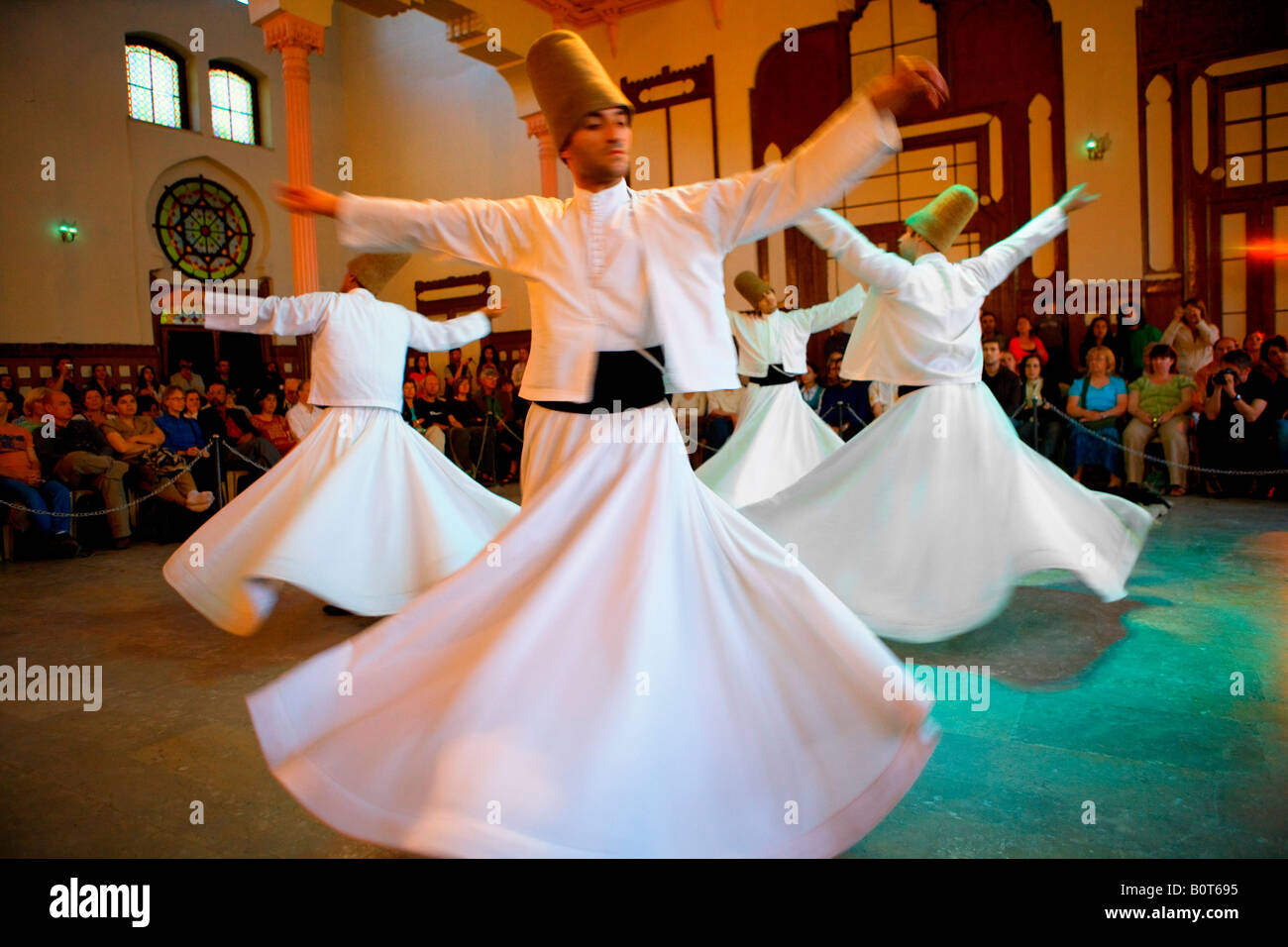 Whirling dervishes in Istanbul Stock Photo - Alamy