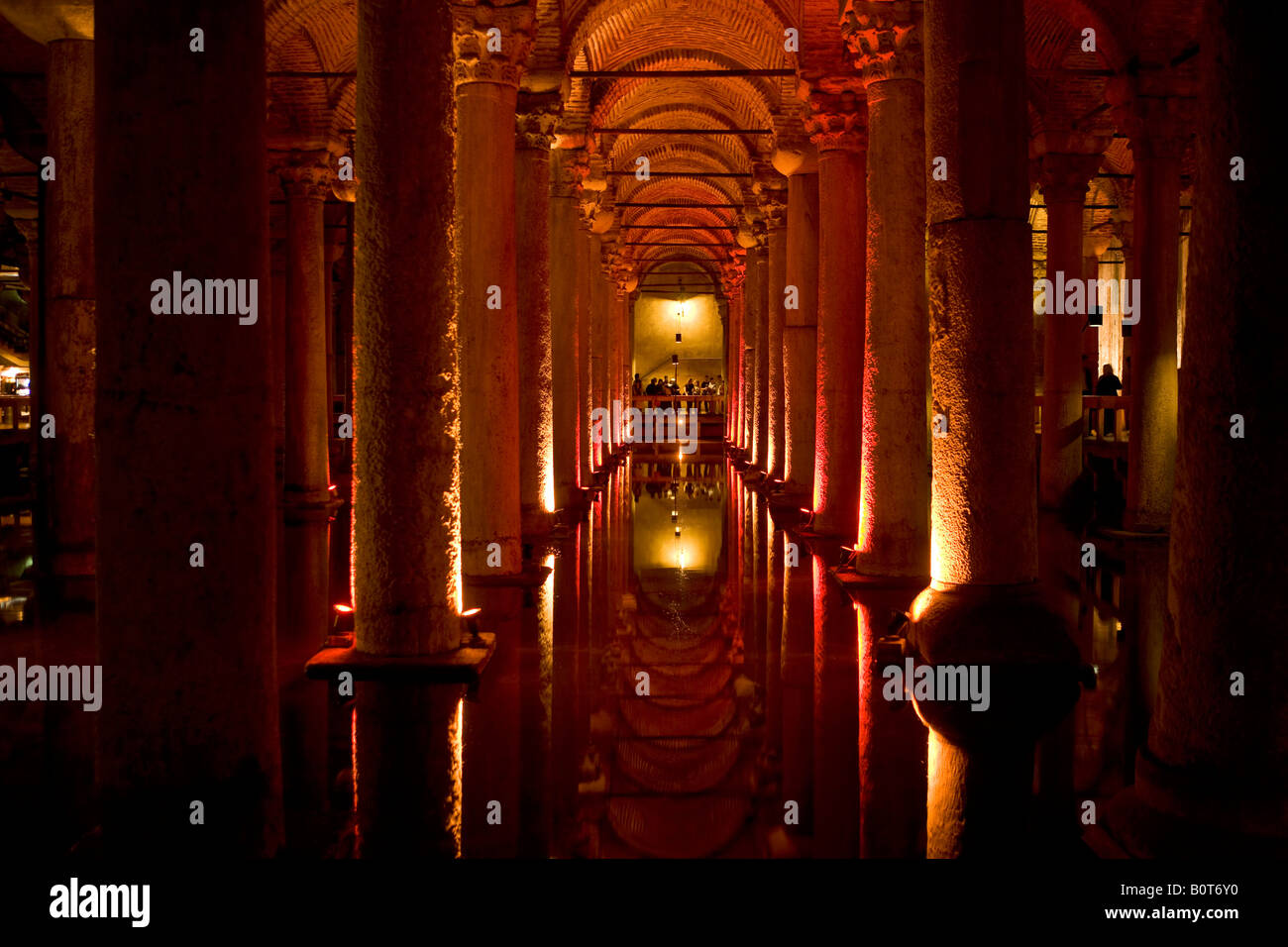 the underground cistern in istanbul Stock Photo - Alamy