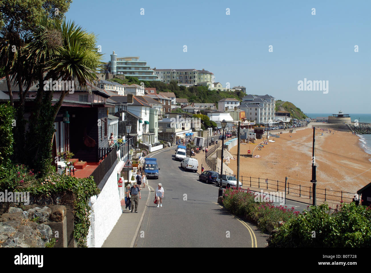 Beach promenade ventnor isle wight hi-res stock photography and images - Alamy