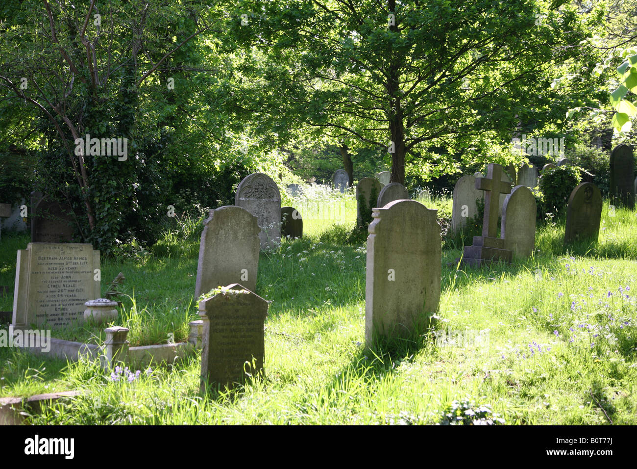 Rosary road cemetery hi-res stock photography and images - Alamy