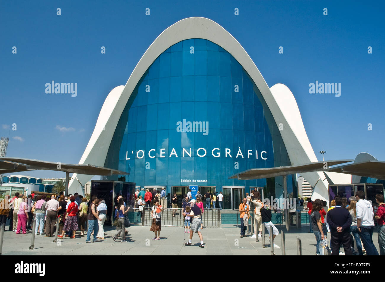 The entrance of the L Oceanografic the aquarium and dolfinarium in ...