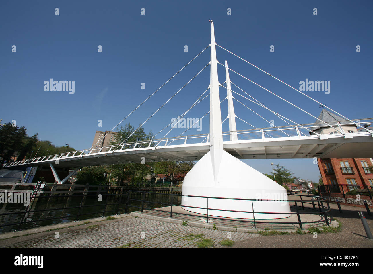 Novi sad bridge norwich hi-res stock photography and images - Alamy