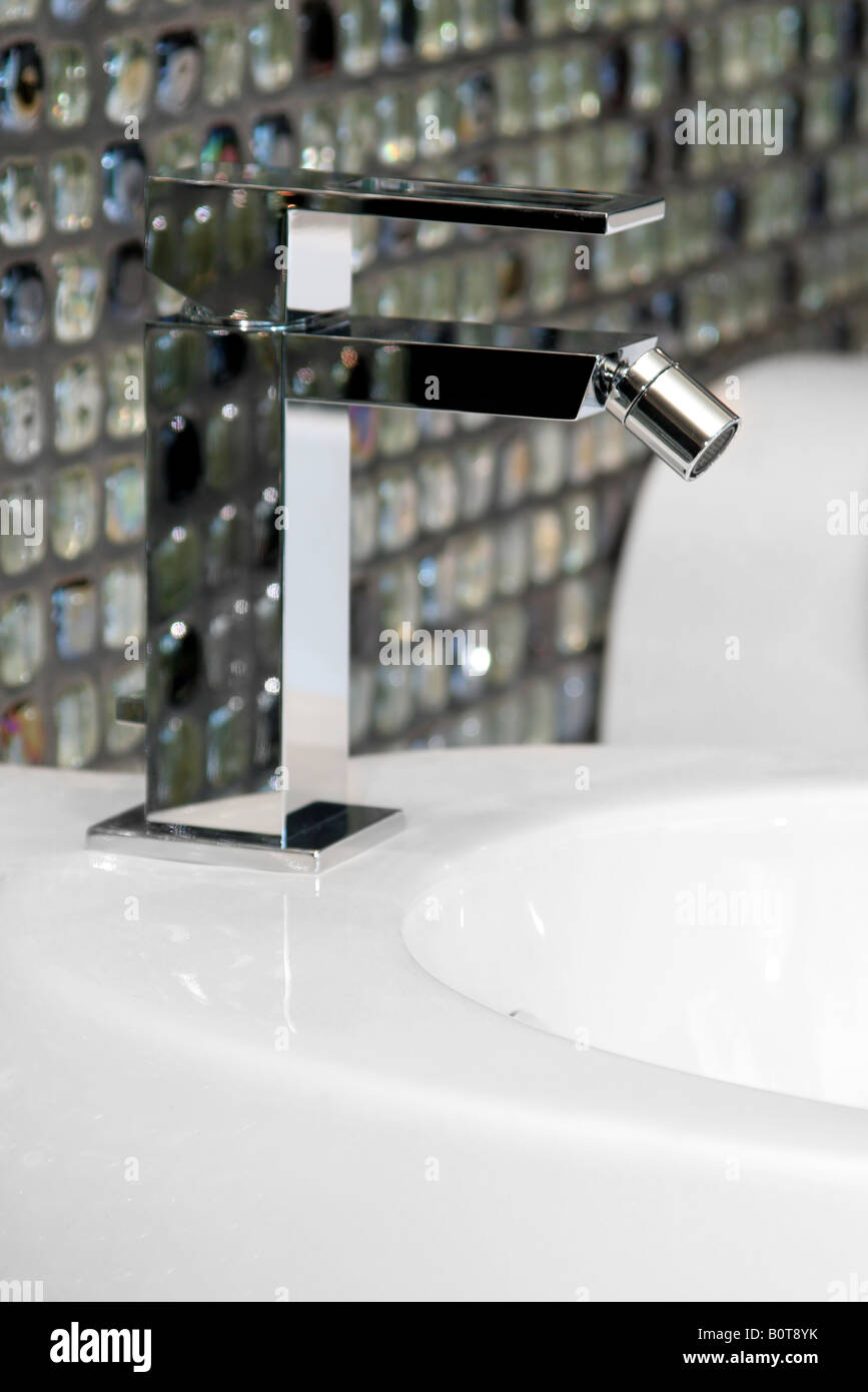 Bath room tap hi-res stock photography and images - Alamy