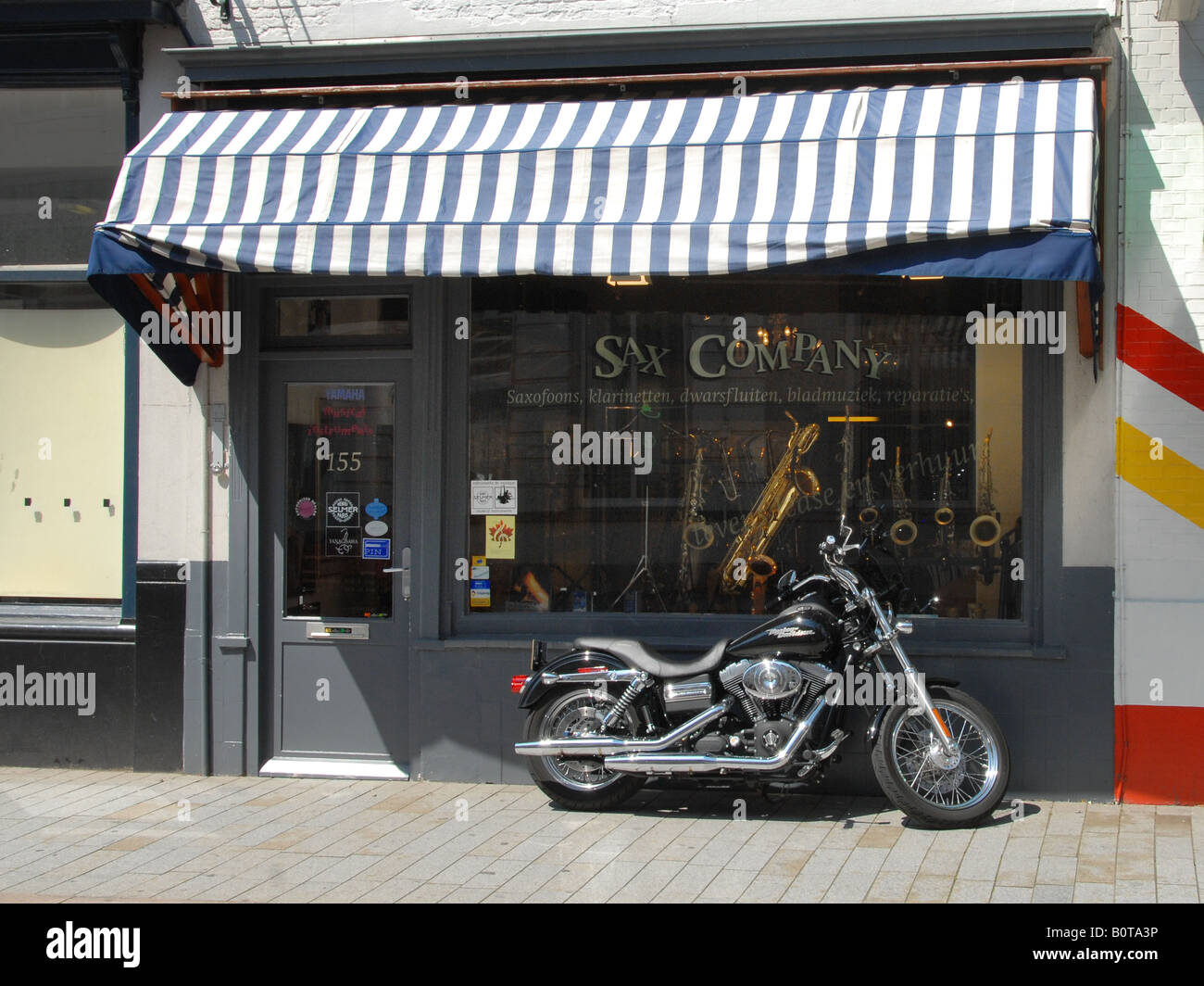 Harley Davidson Shop High Resolution Stock Photography and Images - Alamy