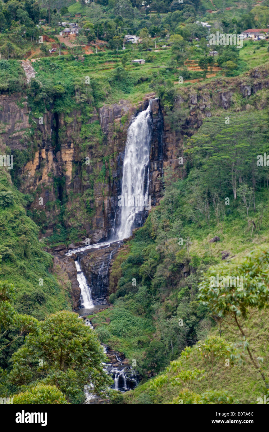 Devon Falls near Talawakele viewed from the road to Nuwara Eliya, Sri ...