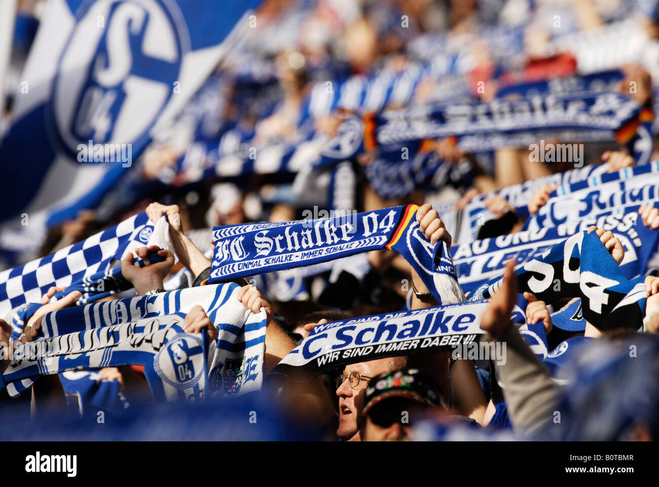 Soccer fans scarves hi-res stock photography and images - Alamy