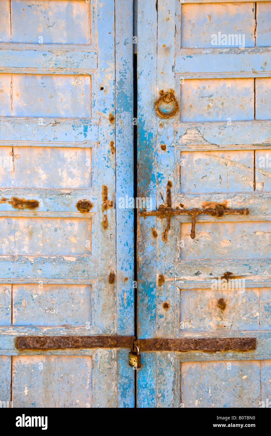 Faded blue paint hi-res stock photography and images - Alamy