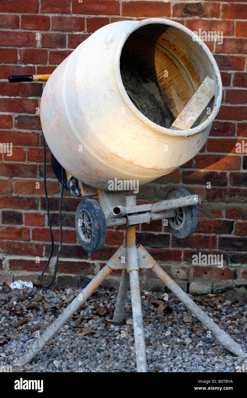 Building mixer hi-res stock photography and images - Alamy