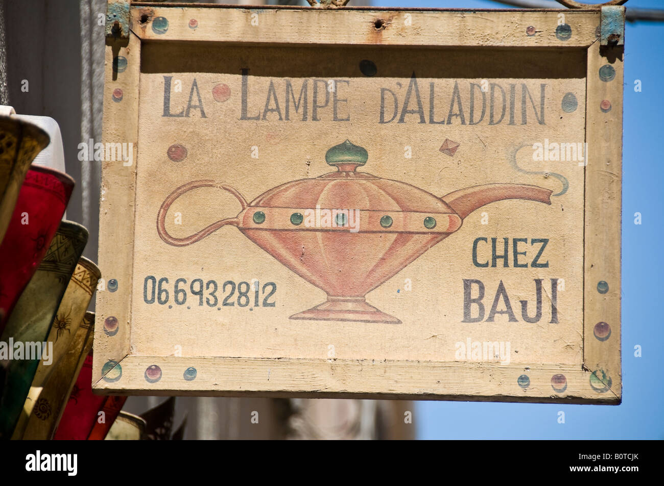 Aladdin sign hi-res stock photography and images - Alamy