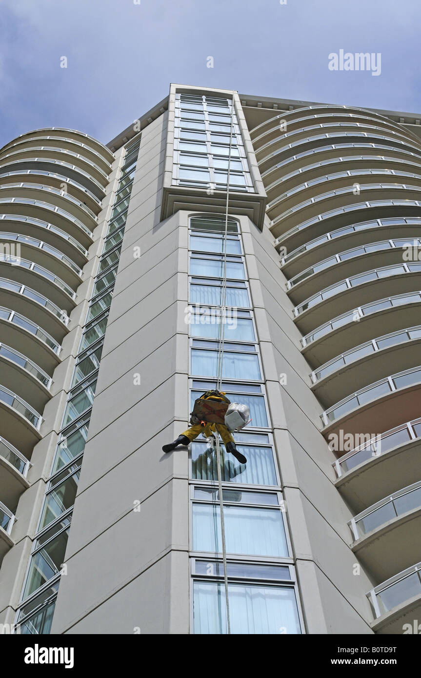 High rise window cleaner hi-res stock photography and images - Alamy
