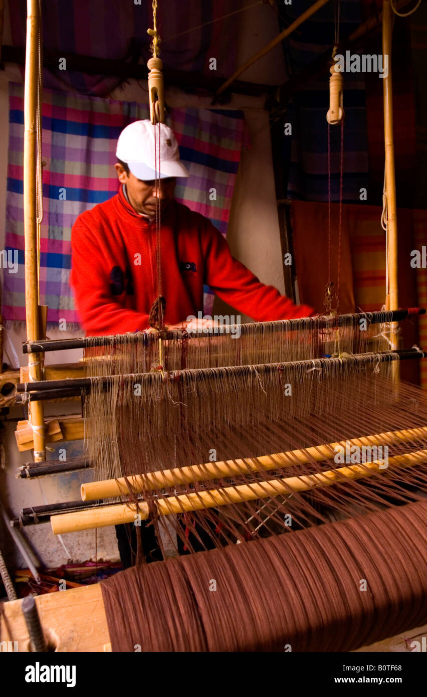 A man working with a loom in Marrakech Stock Photo - Alamy