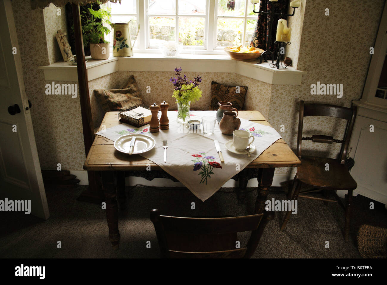 English table setting hi-res stock photography and images - Alamy