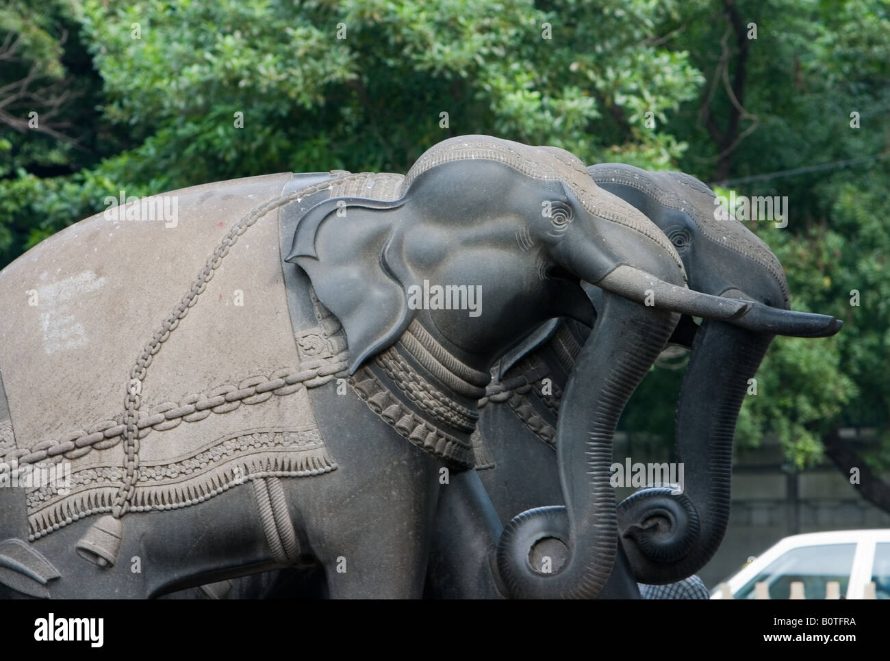 The valluvar statue hi-res stock photography and images - Alamy