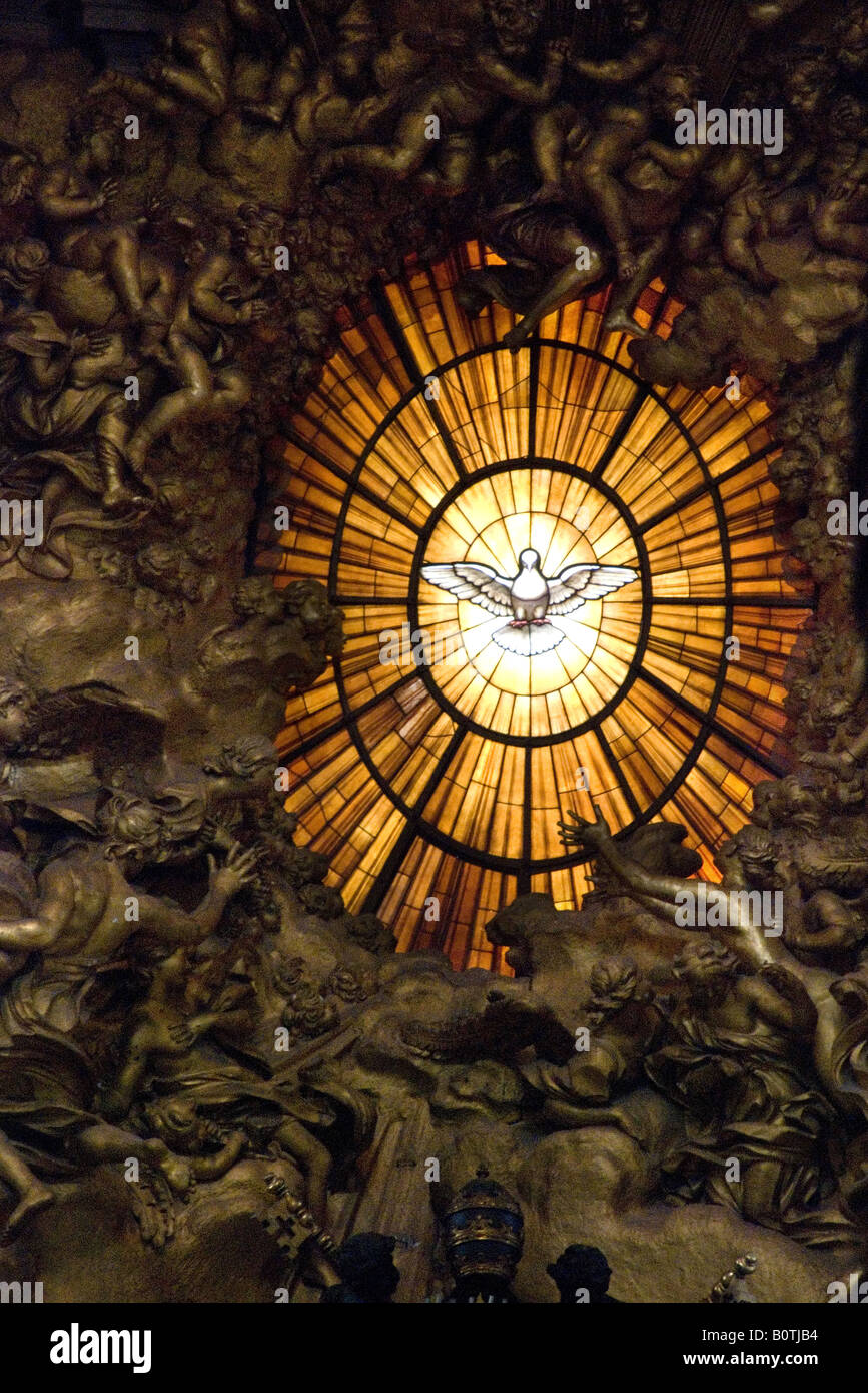 Throne of St Peter in Glory, St Peter's, Vatican, Italy Stock Photo - Alamy