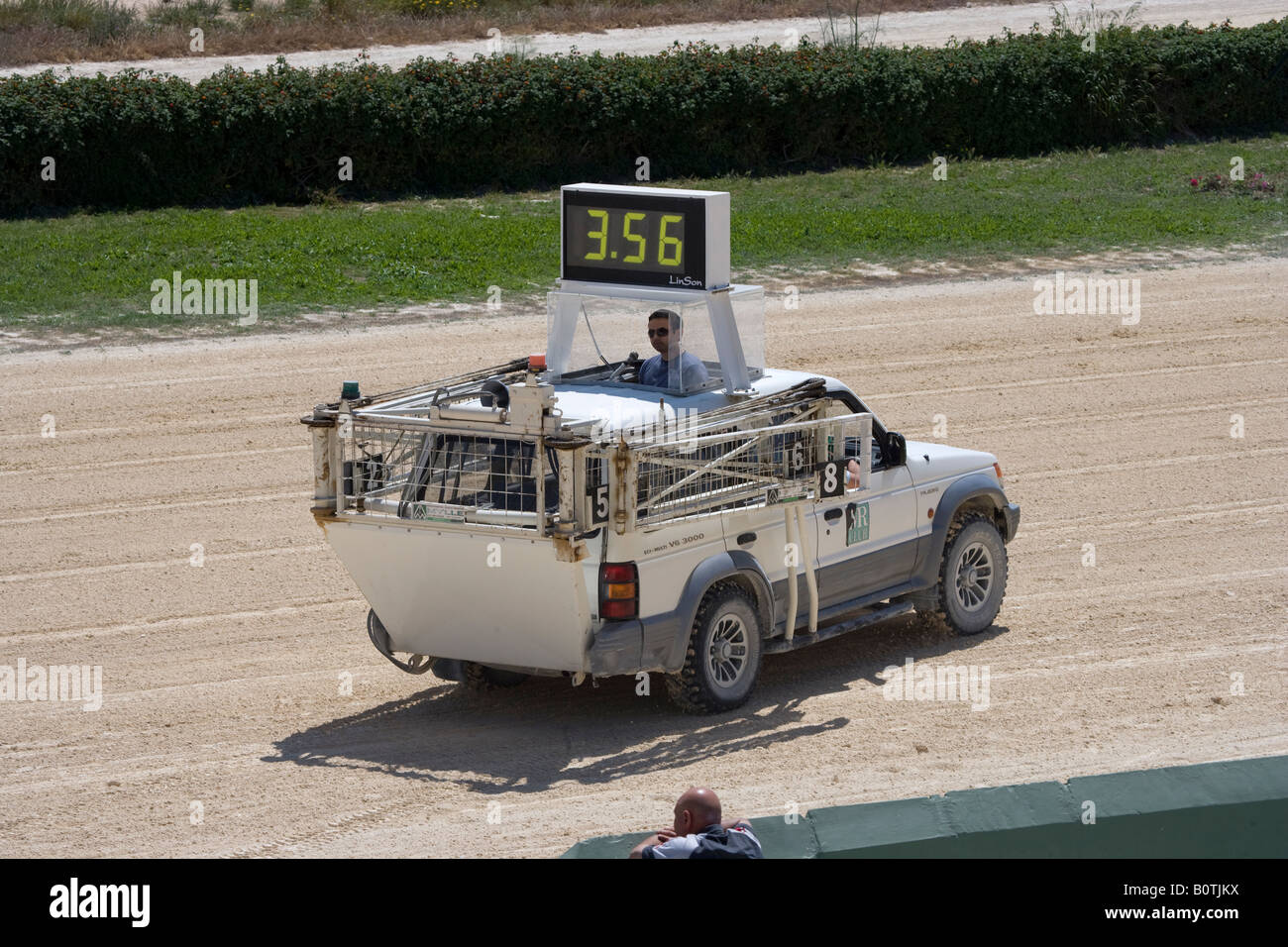 Racing car track hi-res stock photography and images - Alamy