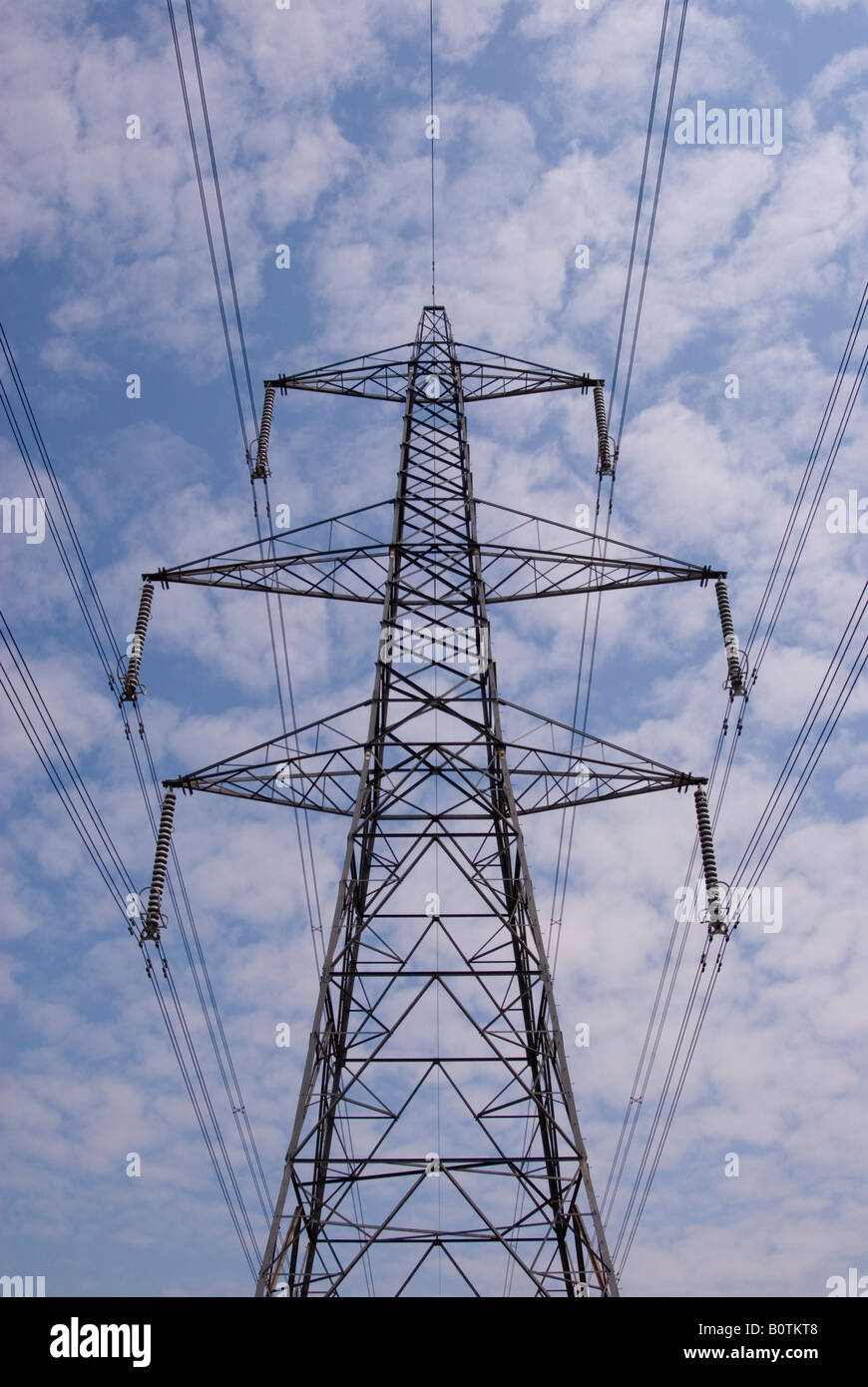 Overhead pylon hi-res stock photography and images - Alamy