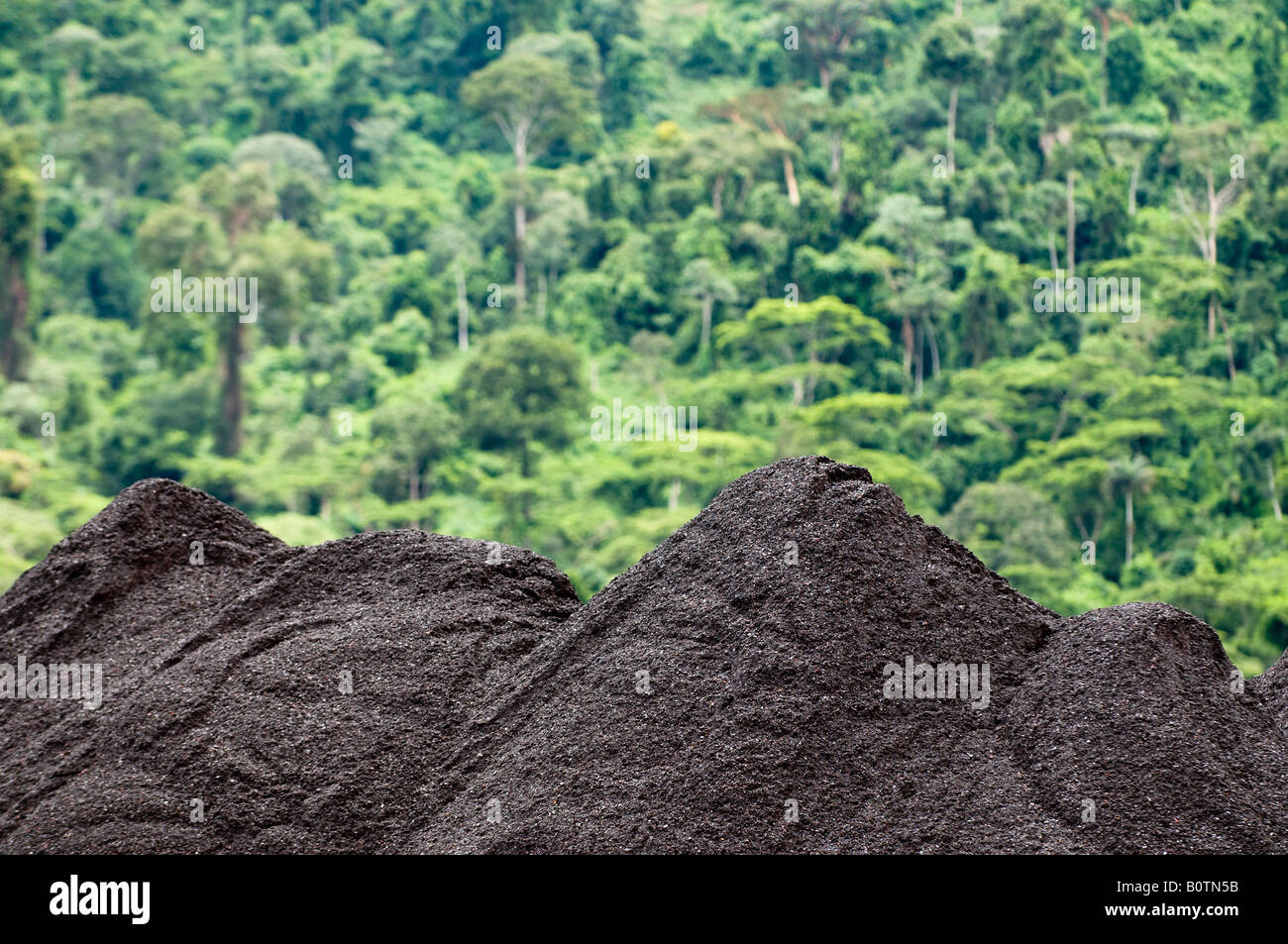 Vale iron ore mining brazil hi-res stock photography and images - Alamy