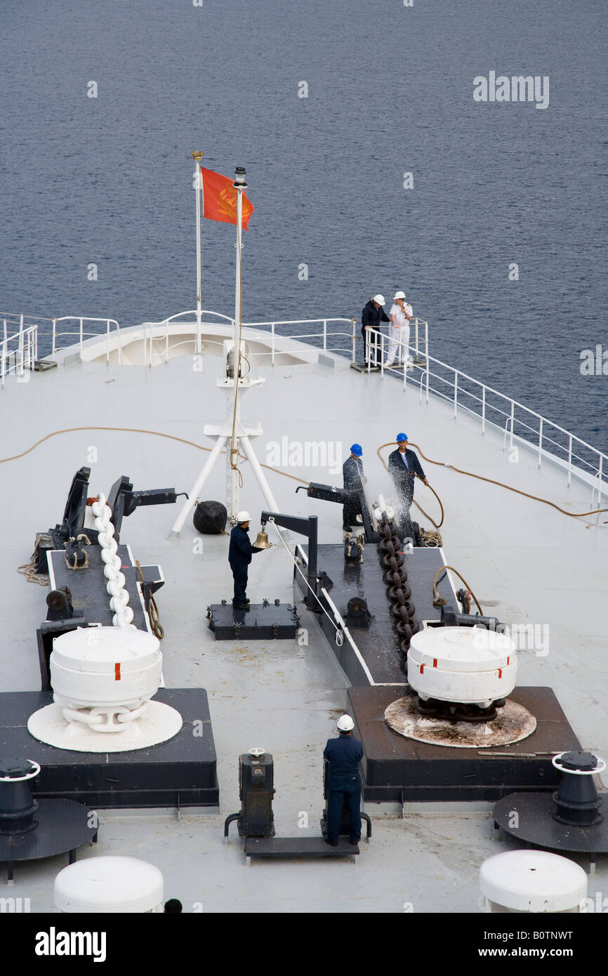 Cunard QE2 bow bring up the anchor chain deck officers points position ...