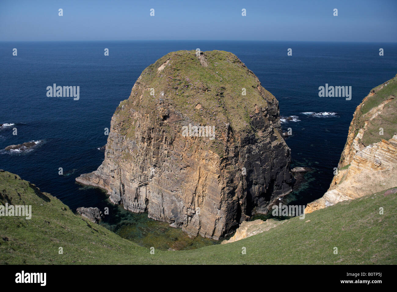 The north mayo coastline hi-res stock photography and images - Alamy