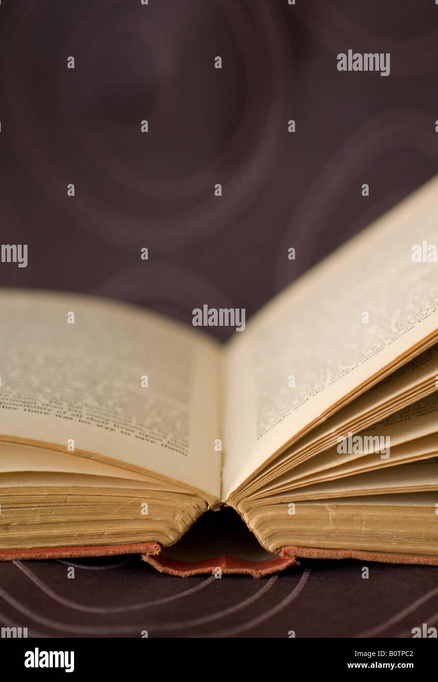 End of a book hi-res stock photography and images - Alamy