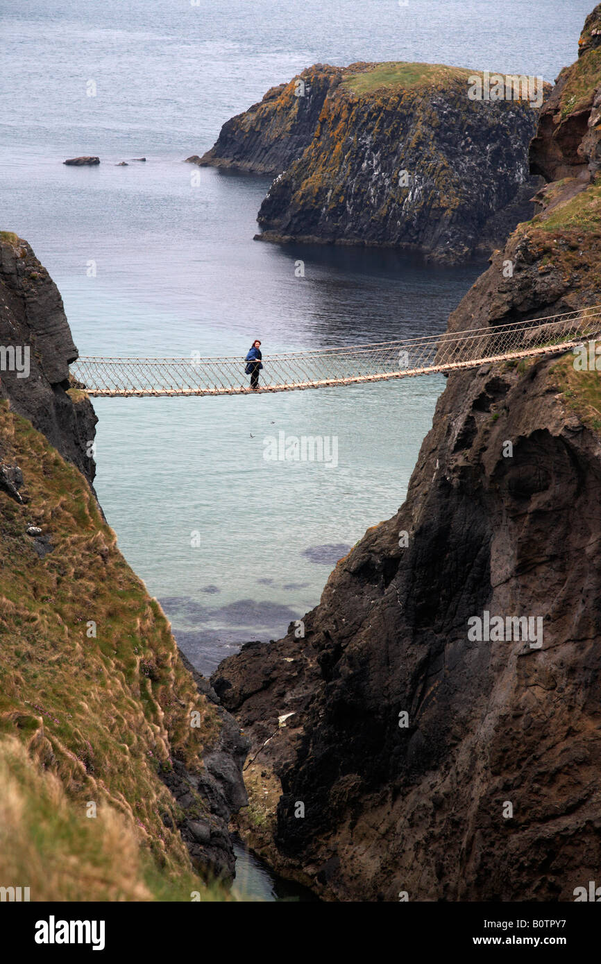 Dangerous rope bridge hi-res stock photography and images - Alamy