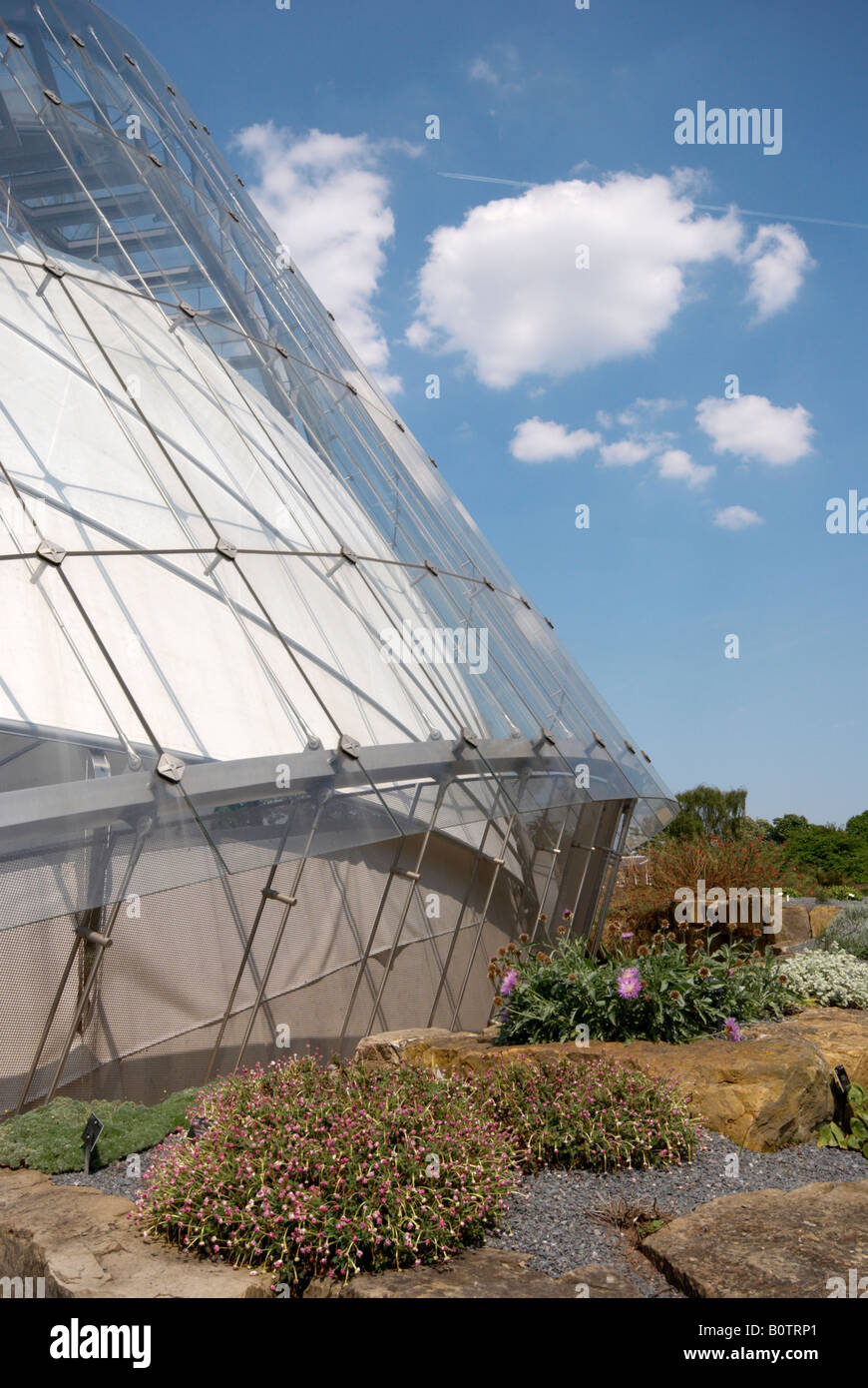 Architecture Davies Alpine House Kew Gardens Stock Photo - Alamy