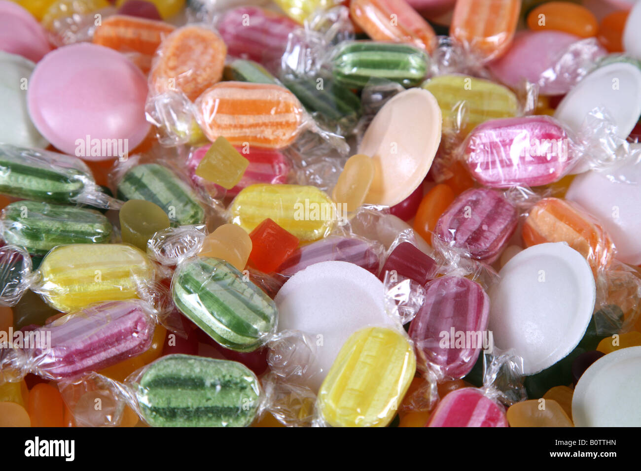 Flying saucers confectionary hi-res stock photography and images - Alamy