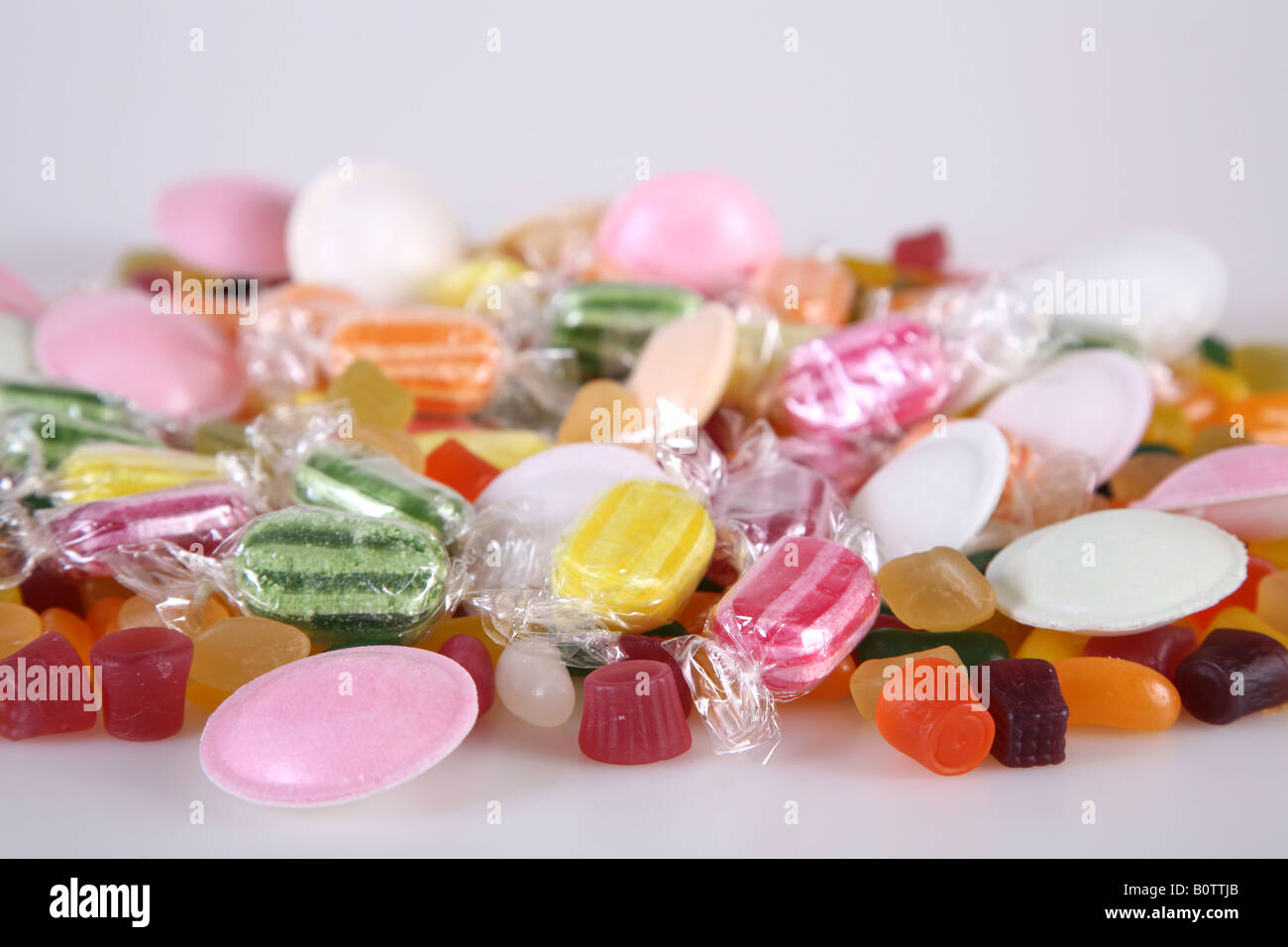 Flying saucers confectionary hi-res stock photography and images - Alamy