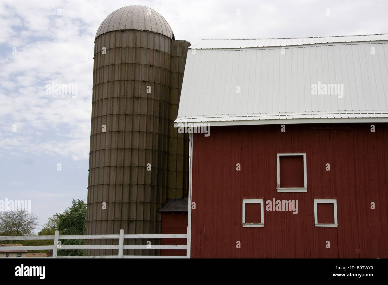 Unique barn hi-res stock photography and images - Alamy