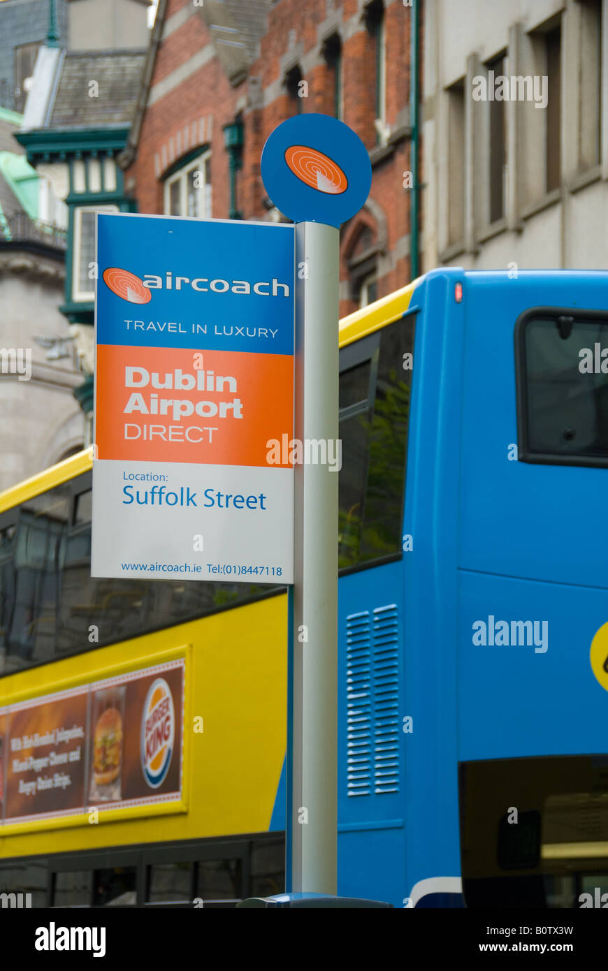 Bus to dublin airport hi-res stock photography and images - Alamy