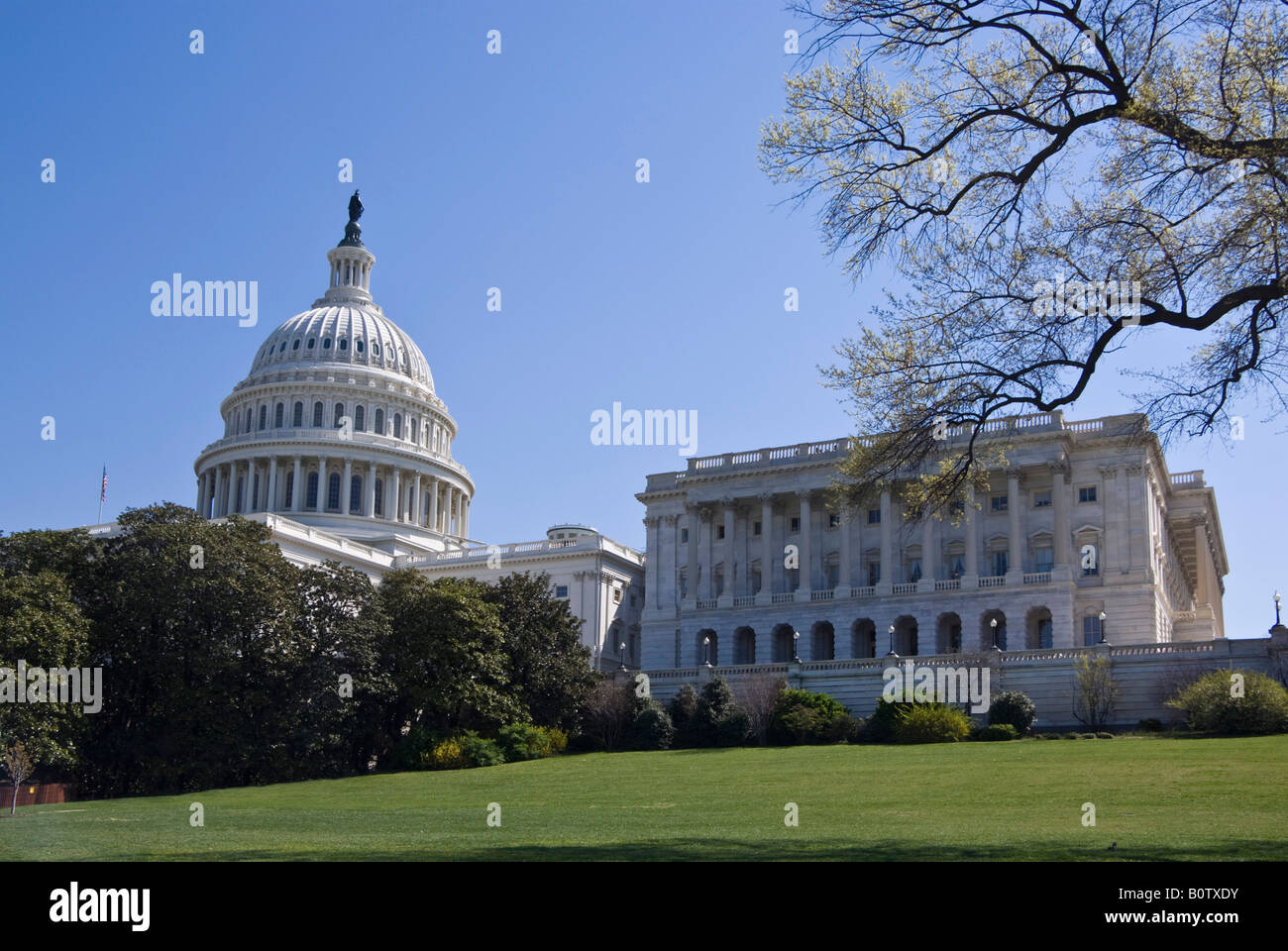 Central washington lawn hi-res stock photography and images - Alamy