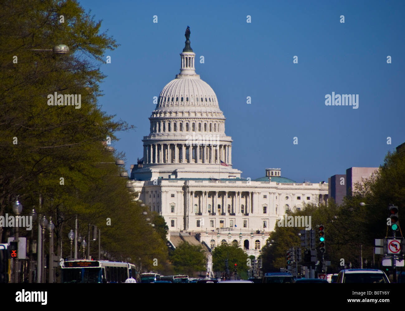 Washington DC the Capitol shimmers in heat haze from the traffic fumes ...