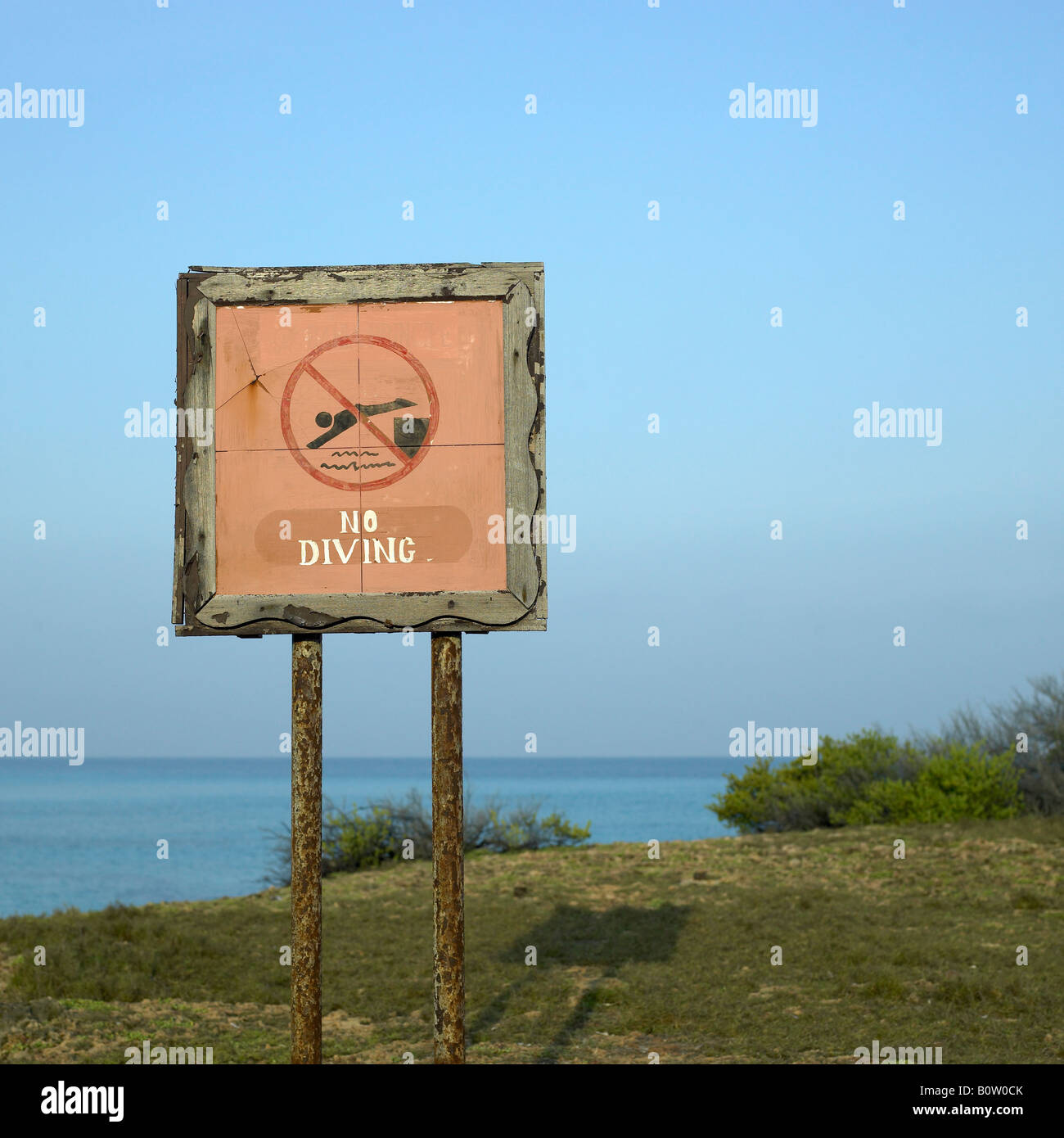 Ocean reef resort sign hi-res stock photography and images - Alamy